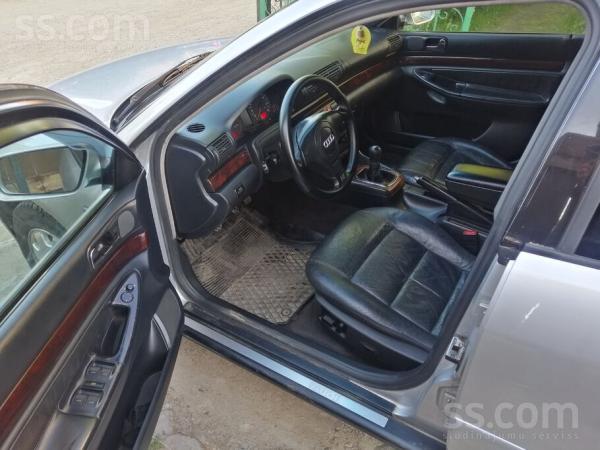 Audi A4 2000 Rēzekne, ar dzinēja tilpumu 1.90 L un nobraukumu 383 tūkst. km par 2000 €, foto 9 vietnē AUTOMOTO.COM.LV