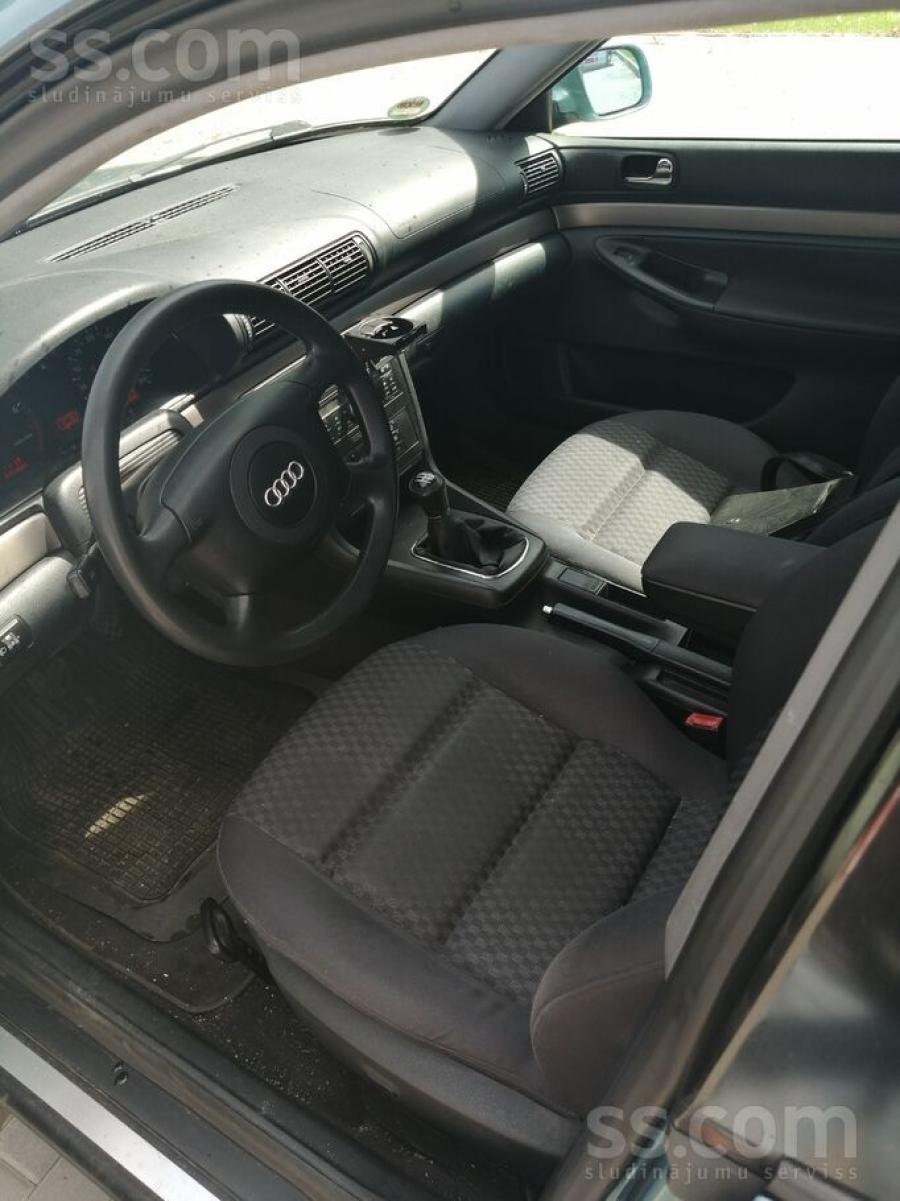 Audi A4 2000 Ludza, ar dzinēja tilpumu 1.80 L un nobraukumu 281 tūkst. km par 1350 €, foto 2 vietnē AUTOMOTO.COM.LV