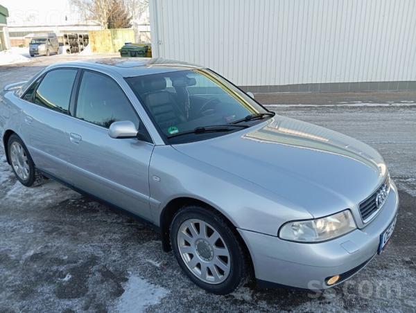 Audi A4 2000 Jelgava, ar dzinēja tilpumu 2.50 L un nobraukumu 389 tūkst. km par 4000 €, foto 10 vietnē AUTOMOTO.COM.LV