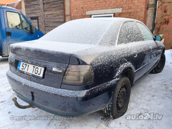 Audi A4 2000 in Tartu, with an engine capacity of 2.50 L and mileage of 0 thousand km for 999 €, photo 3 on AUTOMOTO.COM.LV