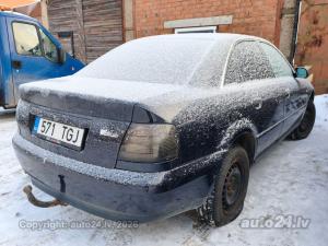 Audi A4 2000 Tartu, ar dzinēja tilpumu 2.50 L un nobraukumu 0 tūkst. km par 999 €, foto 3 vietnē AUTOMOTO.COM.LV