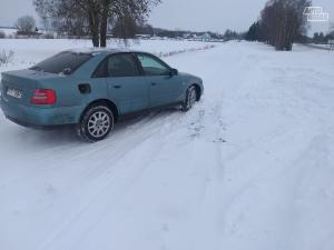 Audi A4 2000 in Vilnius, with an engine capacity of 1.80 L and mileage of 358 thousand km for 850 €, photo 5 on AUTOMOTO.COM.LV