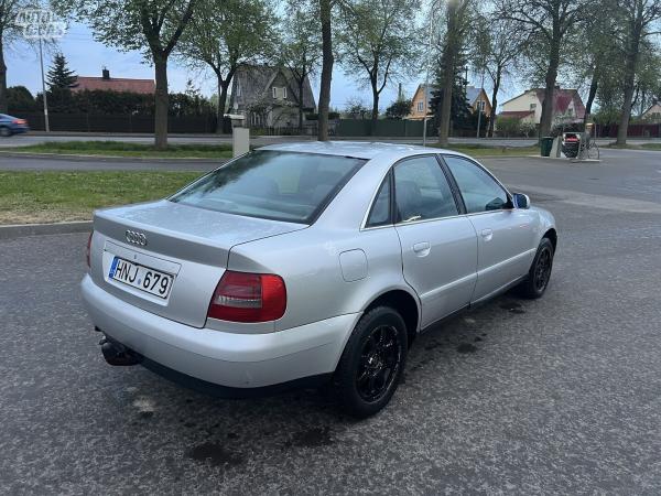 Audi A4 2000 in Kaunas, with an engine capacity of 2.50 L and mileage of 338 thousand km for 999 €, photo 3 on AUTOMOTO.COM.LV