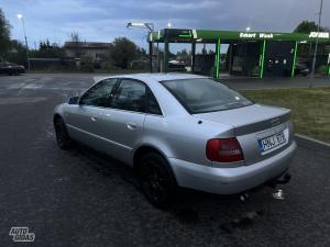 Audi A4 2000 in Kaunas, with an engine capacity of 2.50 L and mileage of 338 thousand km for 999 €, photo 5 on AUTOMOTO.COM.LV