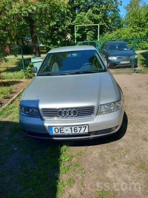 Audi A4 2000 Jelgava, ar dzinēja tilpumu 1.90 L un nobraukumu 348 tūkst. km par 1350 €, foto  vietnē AUTOMOTO.COM.LV