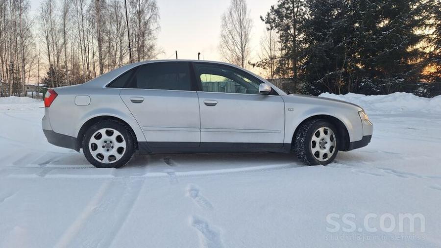 Audi A4 2000 in Daugavpils, with an engine capacity of 2.00 L and mileage of 234 thousand km for 1550 €, photo 3 on AUTOMOTO.COM.LV