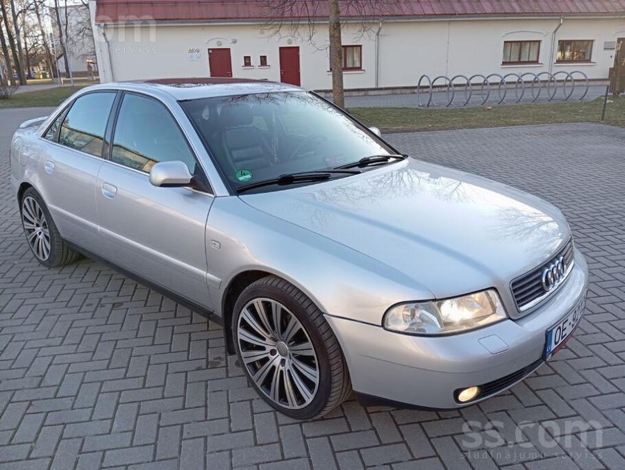 Audi A4 2000 Jelgava, ar dzinēja tilpumu 2.50 L un nobraukumu 389 tūkst. km par 4700 €, foto 8 vietnē AUTOMOTO.COM.LV