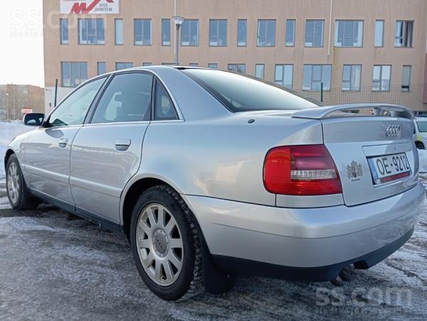 Audi A4 2000 in Jelgava, with an engine capacity of 2.50 L and mileage of 389 thousand km for 4700 €, photo 9 on AUTOMOTO.COM.LV