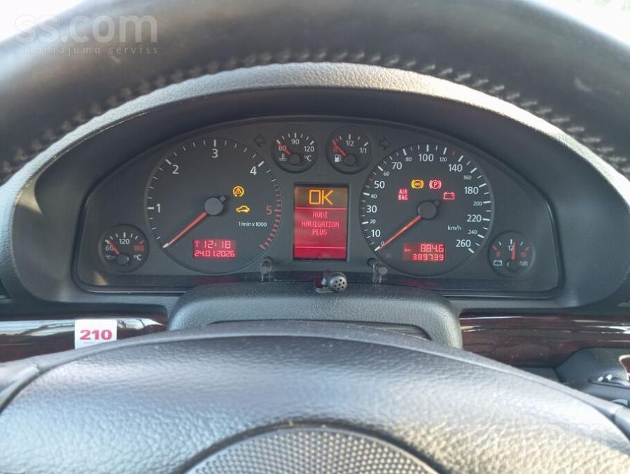 Audi A4 2000 Jelgava, ar dzinēja tilpumu 2.50 L un nobraukumu 389 tūkst. km par 4700 €, foto 19 vietnē AUTOMOTO.COM.LV