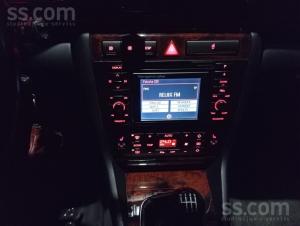 Audi A4 2000 Jelgava, ar dzinēja tilpumu 2.50 L un nobraukumu 389 tūkst. km par 4700 €, foto 28 vietnē AUTOMOTO.COM.LV