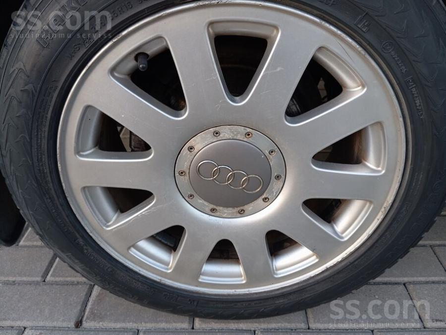 Audi A4 2000 Jelgava, ar dzinēja tilpumu 2.50 L un nobraukumu 389 tūkst. km par 4700 €, foto 35 vietnē AUTOMOTO.COM.LV