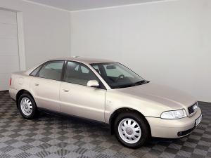 Audi A4 2000 Tallina, ar dzinēja tilpumu 1.60 L un nobraukumu 153 tūkst. km par 1499 €, foto  vietnē AUTOMOTO.COM.LV