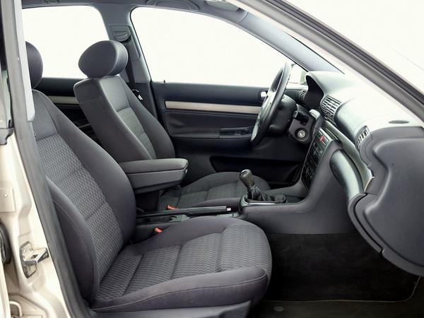 Audi A4 2000 in Tallinn, with an engine capacity of 1.60 L and mileage of 153 thousand km for 1499 €, photo 6 on AUTOMOTO.COM.LV