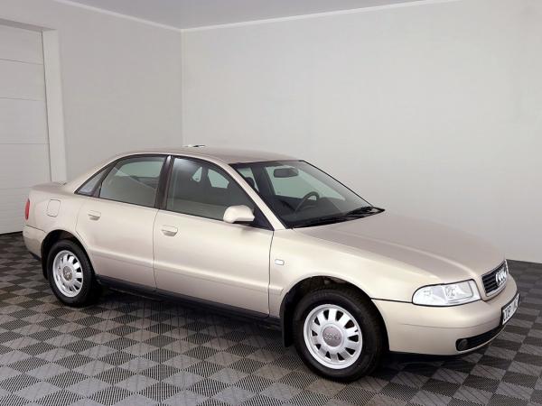 Audi A4 2000 in Tallinn, with an engine capacity of 1.60 L and mileage of 153 thousand km for 1499 €, photo 8 on AUTOMOTO.COM.LV