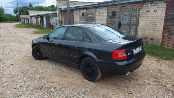 Audi A4 2000 in Zarasai, with an engine capacity of 1.90 L and mileage of 377 thousand km for 950 €, photo 6 on AUTOMOTO.COM.LV
