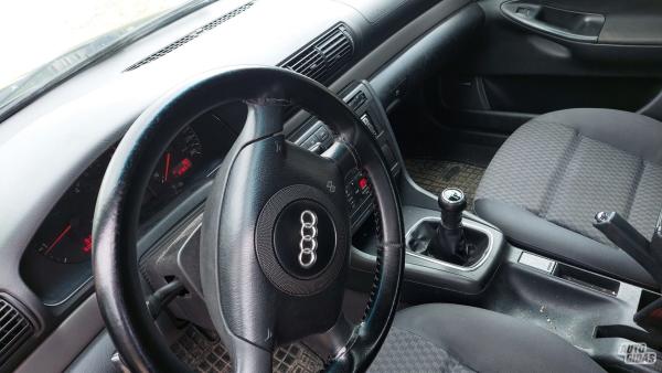Audi A4 2000 in Zarasai, with an engine capacity of 1.90 L and mileage of 377 thousand km for 950 €, photo 9 on AUTOMOTO.COM.LV