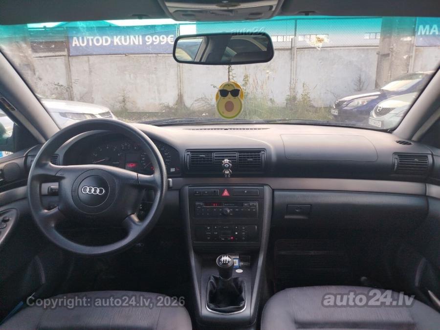 Audi A4 2000 Tallina, ar dzinēja tilpumu 1.60 L un nobraukumu 251 tūkst. km par 499 €, foto 6 vietnē AUTOMOTO.COM.LV