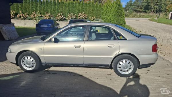 Audi A4 2000 Alīta, ar dzinēja tilpumu 1.60 L un nobraukumu 270 tūkst. km par 1000 €, foto 4 vietnē AUTOMOTO.COM.LV