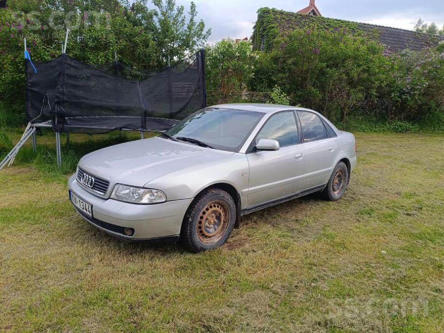 Audi A4 2001 Jelgava, ar dzinēja tilpumu 1.90 L un nobraukumu 340 tūkst. km par 700 €, foto 1 vietnē AUTOMOTO.COM.LV