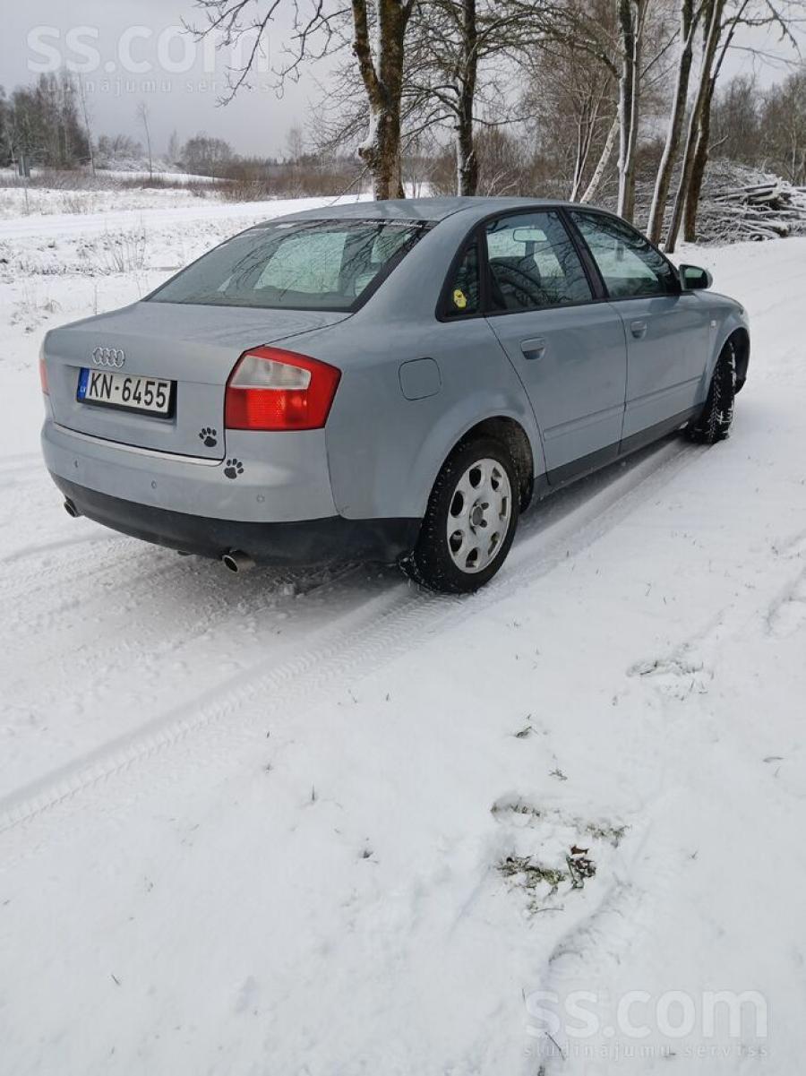 Audi A4 2001 Valka, ar dzinēja tilpumu 2.40 L un nobraukumu 228 tūkst. km par 2400 €, foto 13 vietnē AUTOMOTO.COM.LV