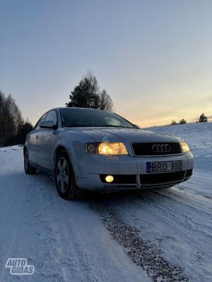 Audi A4 2001 Ignalina, ar dzinēja tilpumu 1.90 L un nobraukumu 250 tūkst. km par 950 €, foto  vietnē AUTOMOTO.COM.LV