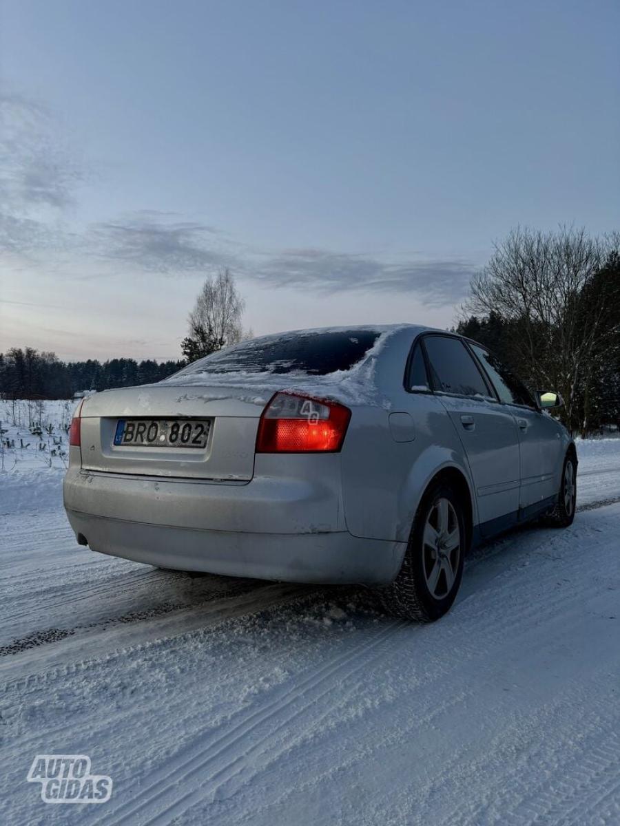 Audi A4 2001 Ignalina, ar dzinēja tilpumu 1.90 L un nobraukumu 250 tūkst. km par 950 €, foto 3 vietnē AUTOMOTO.COM.LV