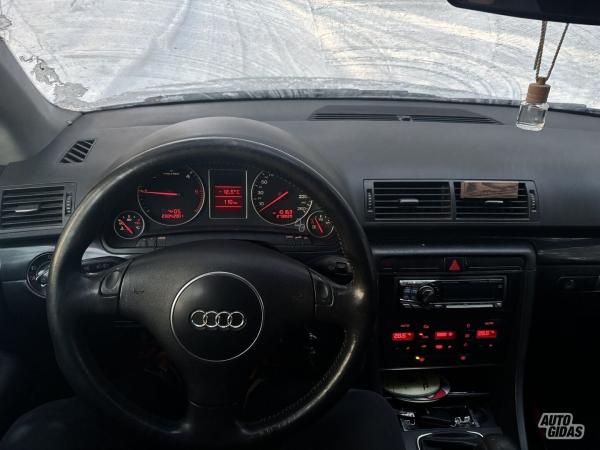 Audi A4 2001 Ignalina, ar dzinēja tilpumu 1.90 L un nobraukumu 250 tūkst. km par 950 €, foto 5 vietnē AUTOMOTO.COM.LV