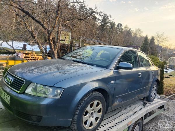 Audi A4 2001 Šauļi, ar dzinēja tilpumu 1.90 L un nobraukumu 500 tūkst. km par 800 €, foto 1 vietnē AUTOMOTO.COM.LV