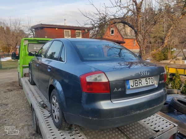 Audi A4 2001 Šauļi, ar dzinēja tilpumu 1.90 L un nobraukumu 500 tūkst. km par 800 €, foto 3 vietnē AUTOMOTO.COM.LV