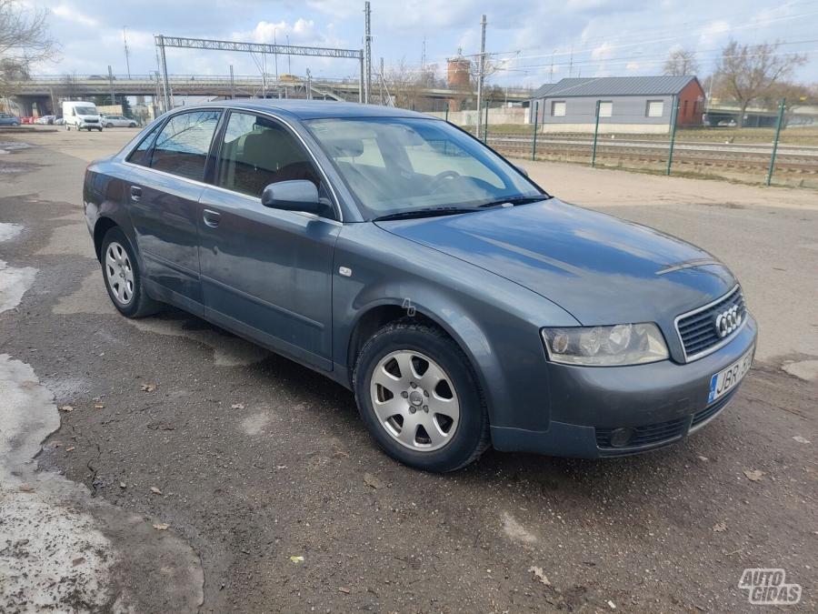 Audi A4 2001 in Siauliai, with an engine capacity of 1.90 L and mileage of 500 thousand km for 1100 €, photo 2 on AUTOMOTO.COM.LV