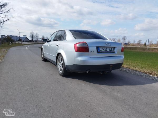 Audi A4 2001 in Mazeikiai, with an engine capacity of 2.00 L and mileage of 3 thousand km for 1000 €, photo 3 on AUTOMOTO.COM.LV