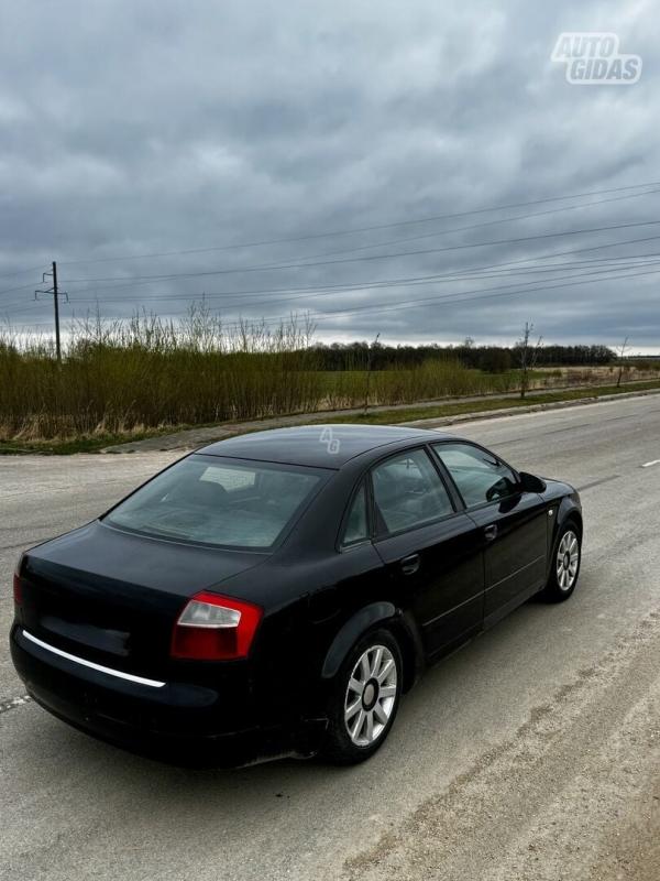 Audi A4 2001 in Vilnius, with an engine capacity of 1.90 L and mileage of 450 thousand km for 1900 €, photo 2 on AUTOMOTO.COM.LV