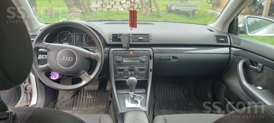 Audi A4 2001 in Riga, with an engine capacity of 2.00 L and mileage of 335 thousand km for 1500 €, photo 4 on AUTOMOTO.COM.LV
