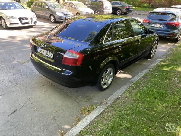 Audi A4 2001 Klaipėda, ar dzinēja tilpumu 2.50 L un nobraukumu 300 tūkst. km par 1050 €, foto 4 vietnē AUTOMOTO.COM.LV
