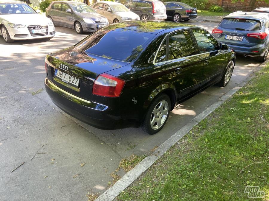 Audi A4 2001 in Klaipeda, with an engine capacity of 2.50 L and mileage of 300 thousand km for 1000 €, photo 6 on AUTOMOTO.COM.LV