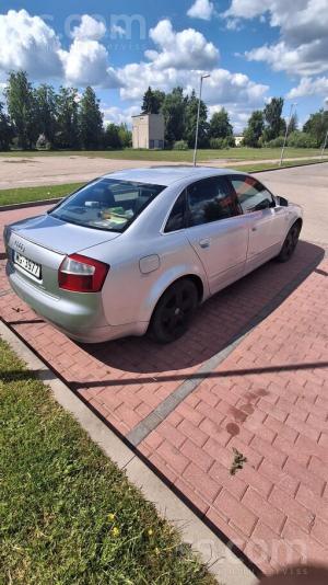 Ауди А4 2001 в Елгава, объемом двигателя 2.50 л и пробегом 438 тыс. км за 1500 €, фото 5 на AUTOMOTO.COM.LV