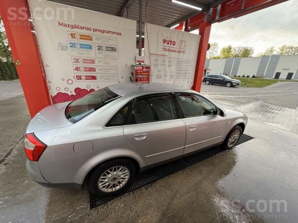 Audi A4 2001 Rīga, ar dzinēja tilpumu 2.00 L un nobraukumu 289 tūkst. km par 1200 €, foto 3 vietnē AUTOMOTO.COM.LV