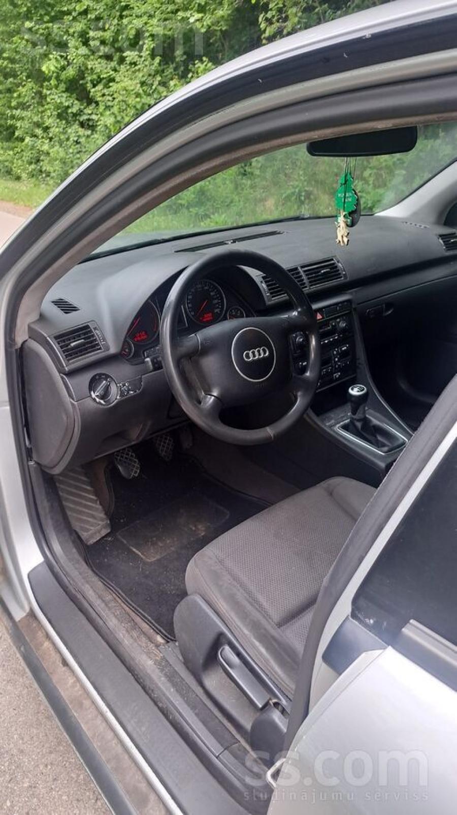 Audi A4 2001 in Liepaja, with an engine capacity of 1.90 L and mileage of 435 thousand km for 1300 €, photo 8 on AUTOMOTO.COM.LV