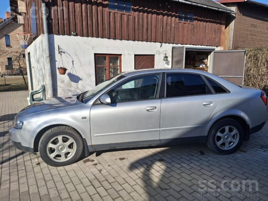 Ауди А4 2001 в Валмиера, объемом двигателя 1.60 л и пробегом 344 тыс. км за 1000 €, фото 5 на AUTOMOTO.COM.LV