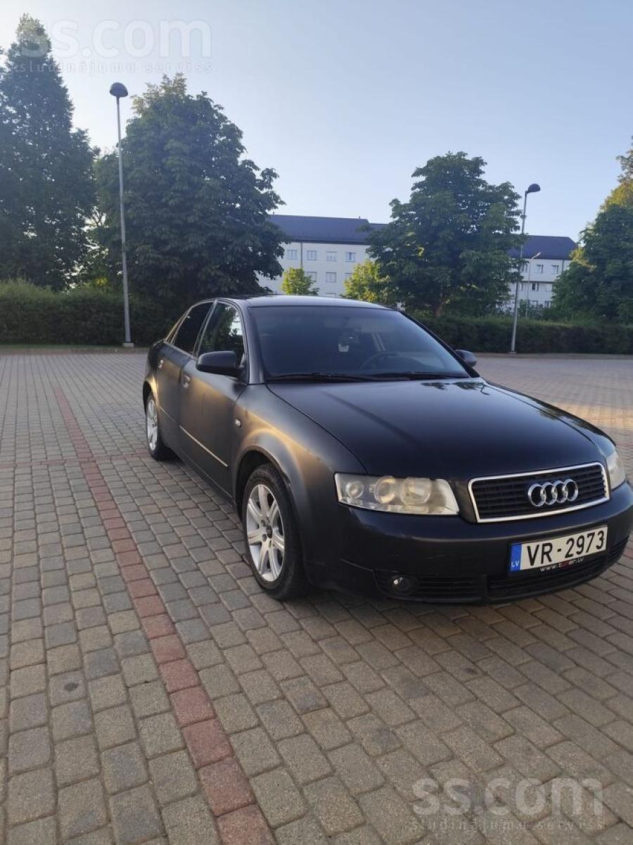 Audi A4 2001 Dobele, ar dzinēja tilpumu 1.90 L un nobraukumu 370 tūkst. km par 960 €, foto 3 vietnē AUTOMOTO.COM.LV