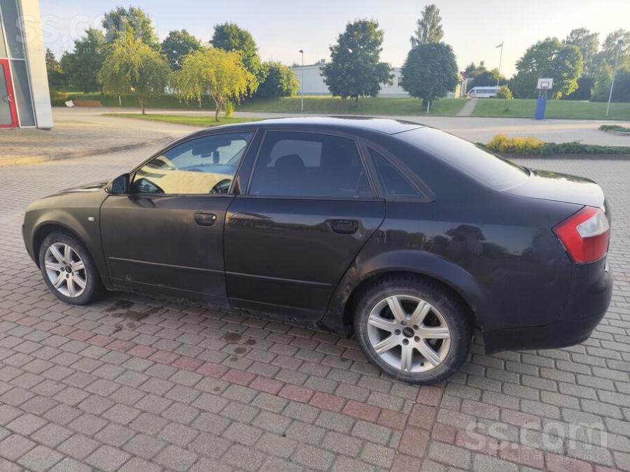 Audi A4 2001 Dobele, ar dzinēja tilpumu 1.90 L un nobraukumu 370 tūkst. km par 960 €, foto 5 vietnē AUTOMOTO.COM.LV