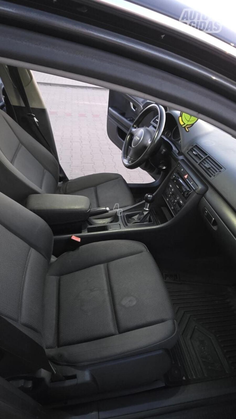 Audi A4 2001 Kauņa, ar dzinēja tilpumu 1.90 L un nobraukumu 318 tūkst. km par 1400 €, foto 14 vietnē AUTOMOTO.COM.LV