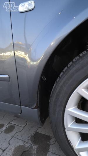 Audi A4 2001 Kauņa, ar dzinēja tilpumu 1.90 L un nobraukumu 318 tūkst. km par 1400 €, foto 18 vietnē AUTOMOTO.COM.LV