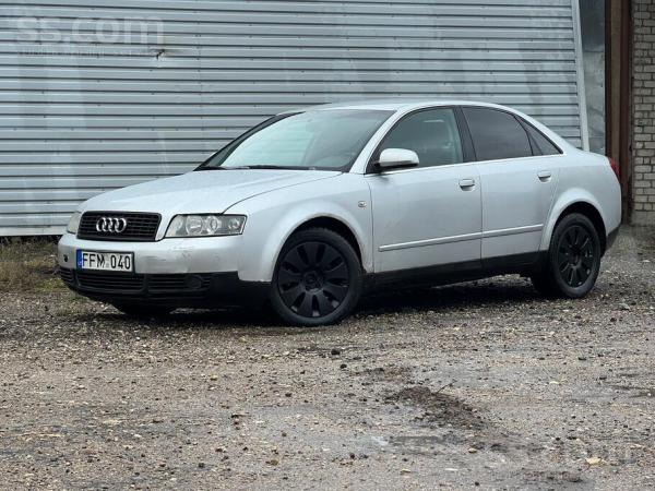 Audi A4 2002 Rēzekne, ar dzinēja tilpumu 1.90 L un nobraukumu 260 tūkst. km par 1453 €, foto 2 vietnē AUTOMOTO.COM.LV