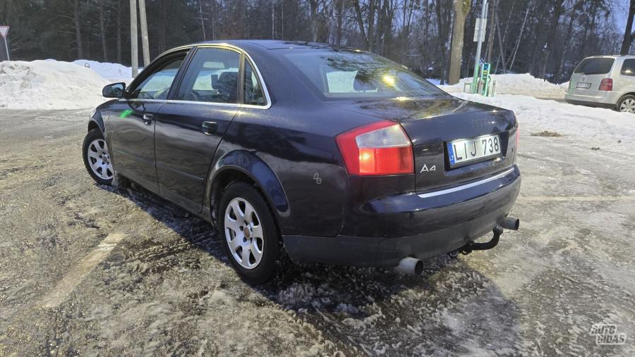 Audi A4 2002 Prienai, ar dzinēja tilpumu 1.90 L un nobraukumu 329 tūkst. km par 1250 €, foto 1 vietnē AUTOMOTO.COM.LV