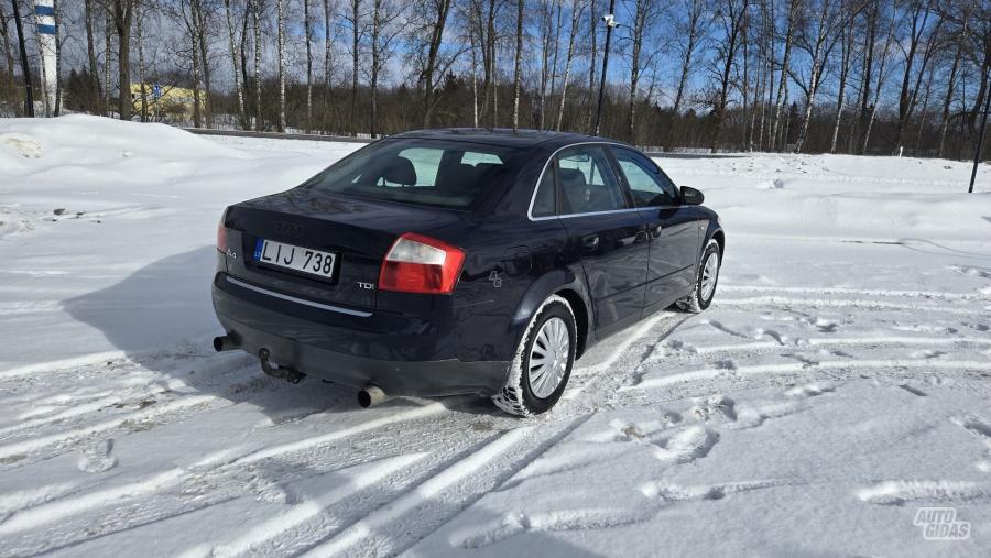 Audi A4 2002 in Prienai, with an engine capacity of 1.90 L and mileage of 329 thousand km for 1450 €, photo 4 on AUTOMOTO.COM.LV