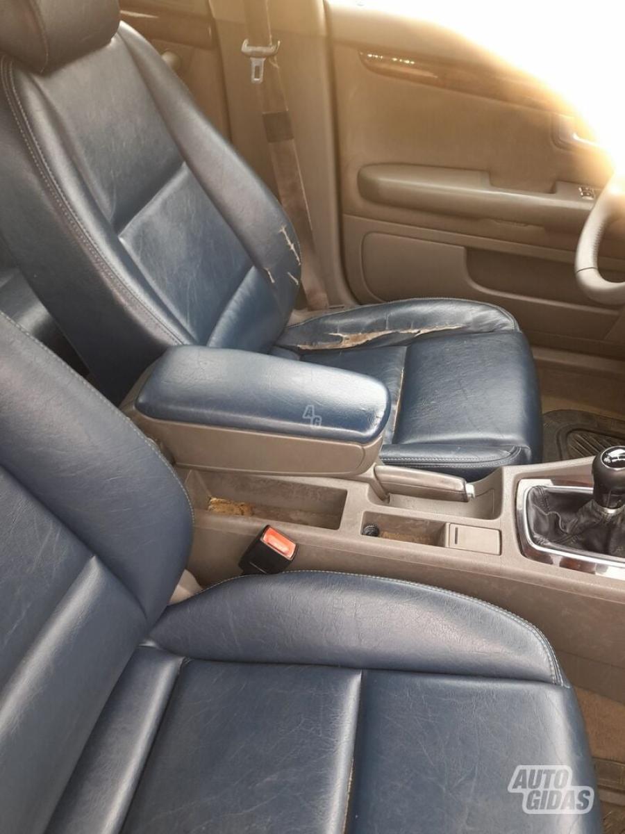 Audi A4 2002 Joniškis, ar dzinēja tilpumu 1.90 L un nobraukumu 320 tūkst. km par 820 €, foto 8 vietnē AUTOMOTO.COM.LV