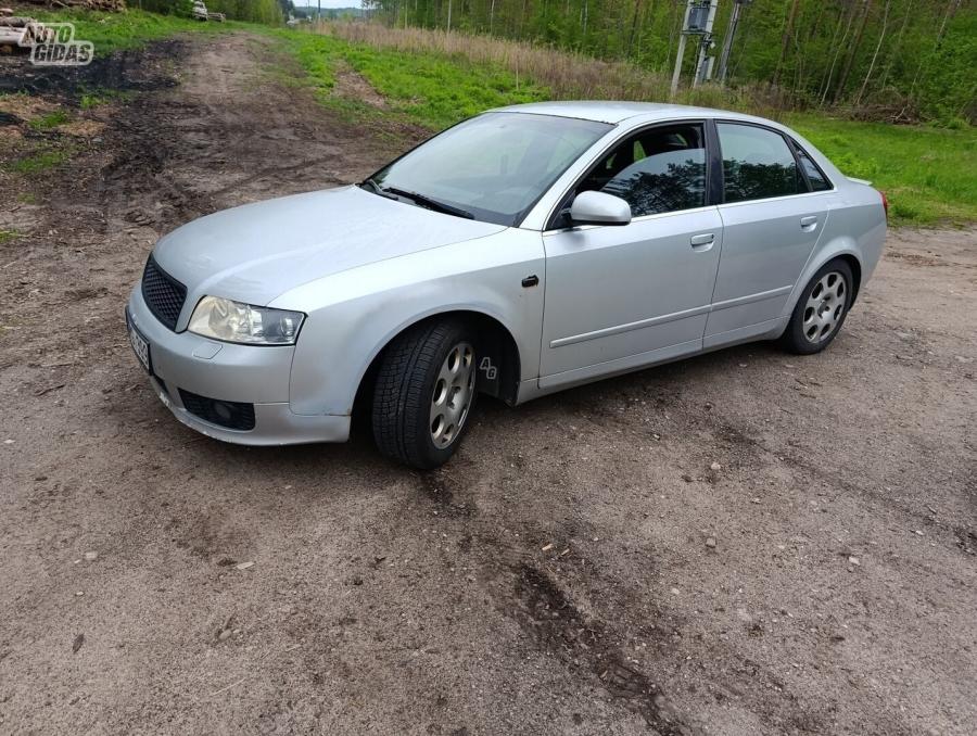 Ауди А4 2002 в Вильнюс, объемом двигателя 1.80 л и пробегом 432 тыс. км за 1100 €, фото 5 на AUTOMOTO.COM.LV