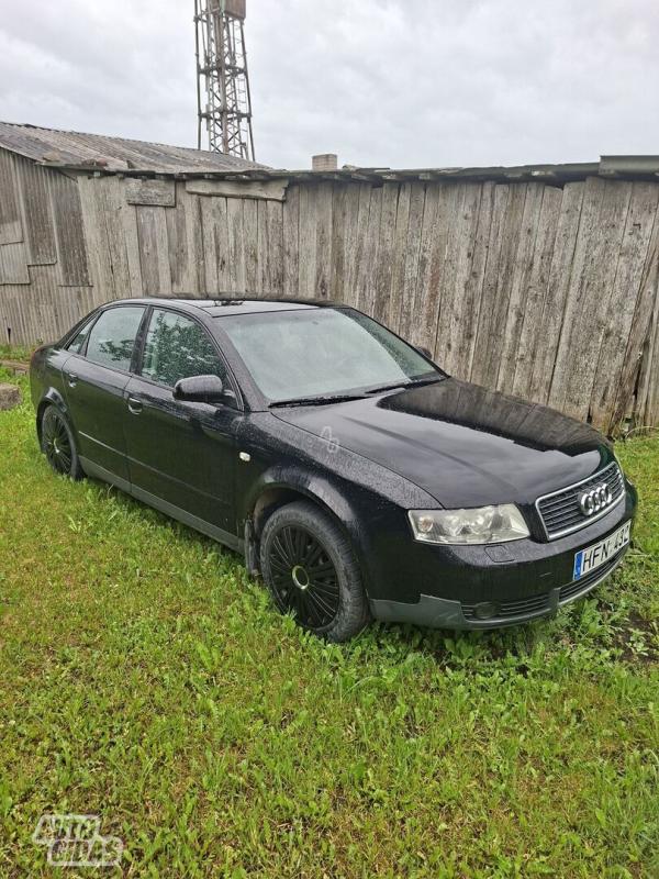Audi A4 2002 Kretinga, ar dzinēja tilpumu 1.60 L un nobraukumu 254 tūkst. km par 999 €, foto 1 vietnē AUTOMOTO.COM.LV