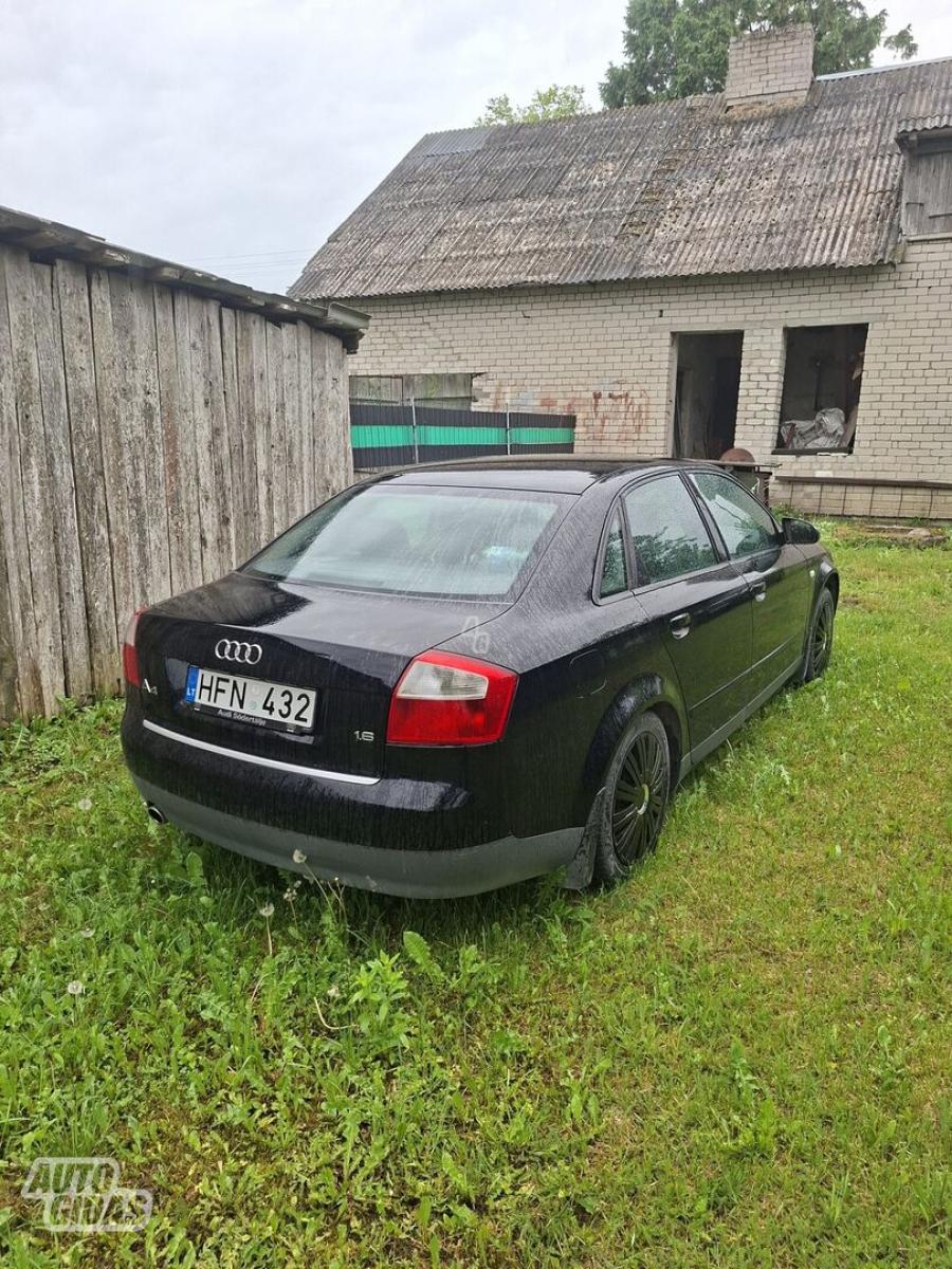 Audi A4 2002 in Kretinga, with an engine capacity of 1.60 L and mileage of 254 thousand km for 999 €, photo 3 on AUTOMOTO.COM.LV